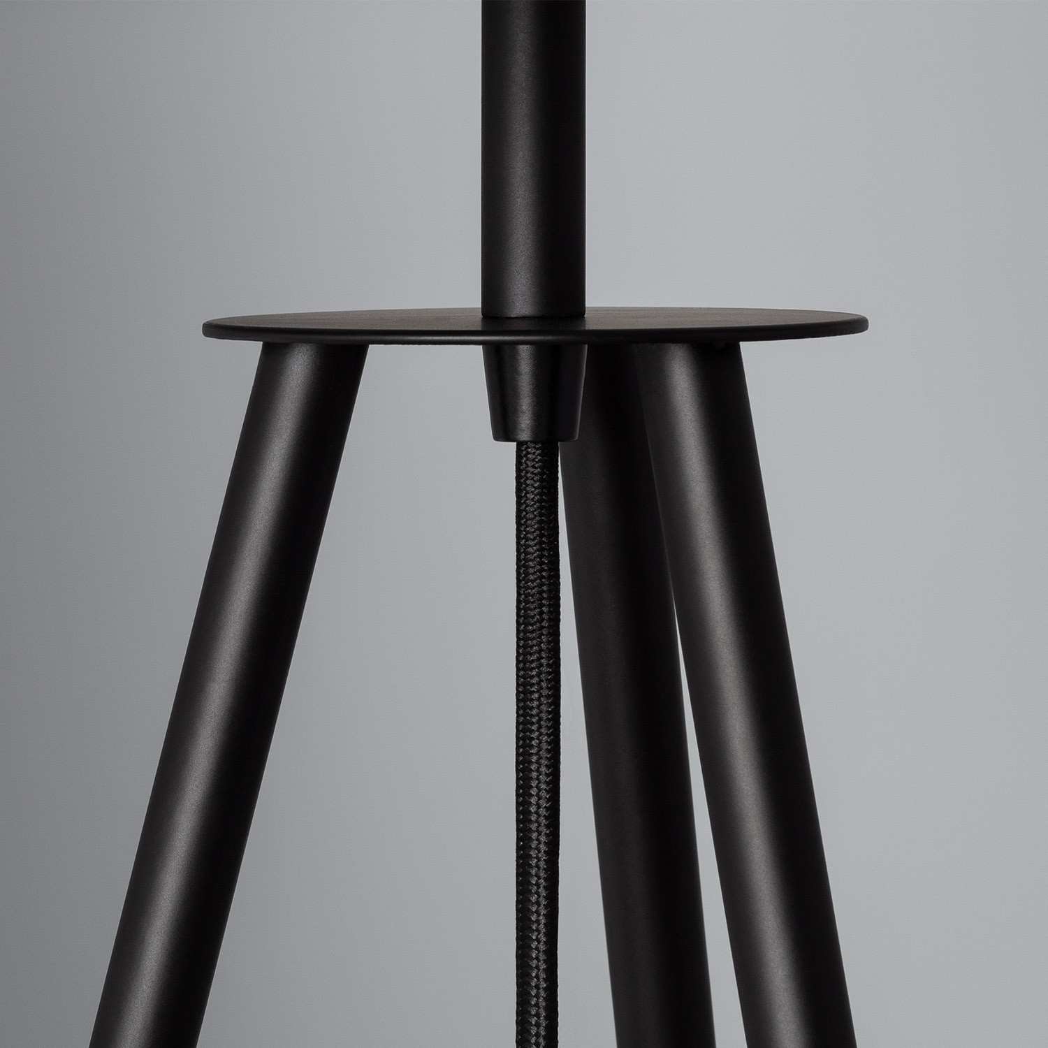 Kathathu Floor Lamp - Ledkia